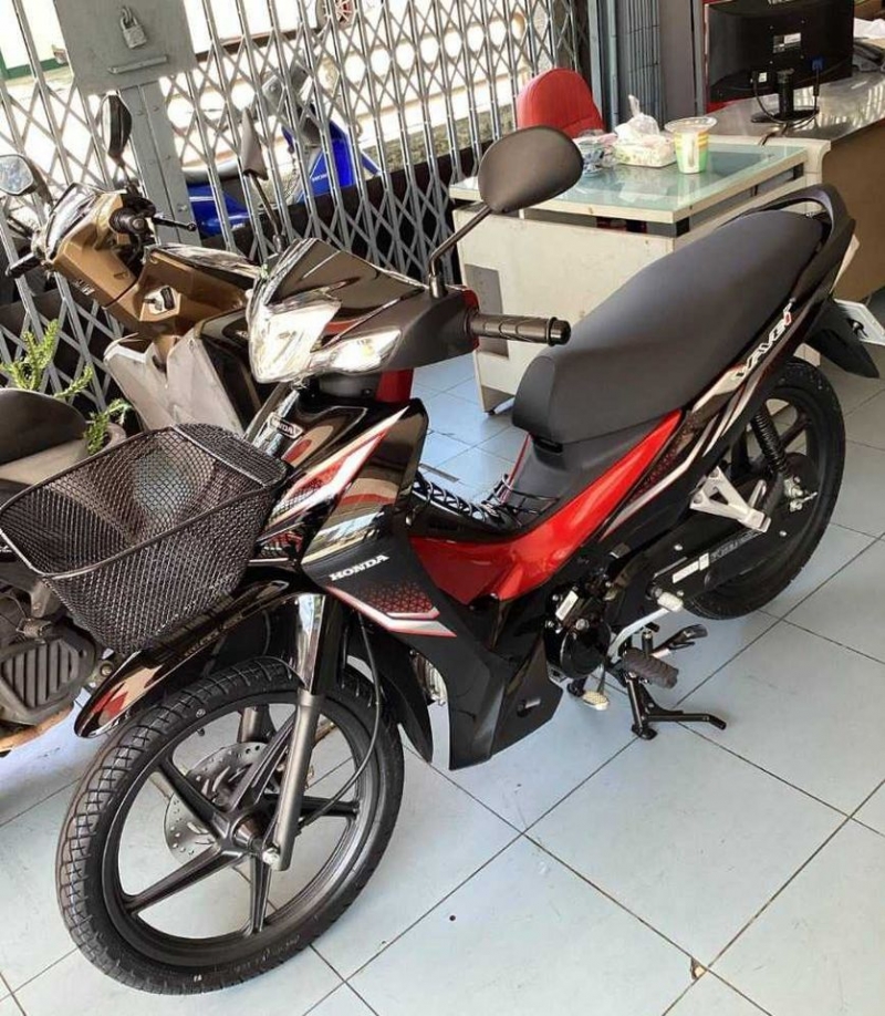 หาดใหญ่ | ตามหาเบาะแส โจรเสื้อฝนขโมยรถมอเตอร์ไซค์ บริเวณถนนพลพิชัย || Hatyaifocus.com